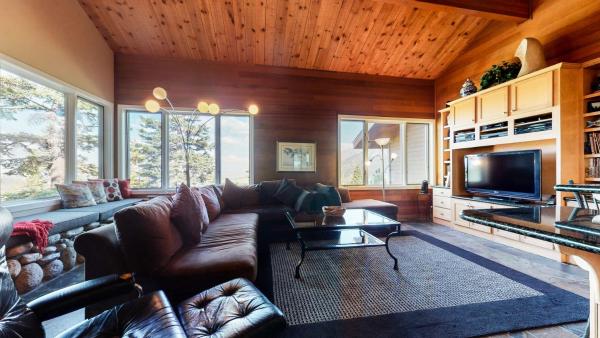 Bridges Townhome #13 Condo - June Lake, CA