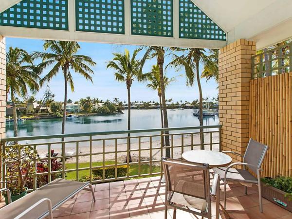Coral Gate 40 - Coolangatta