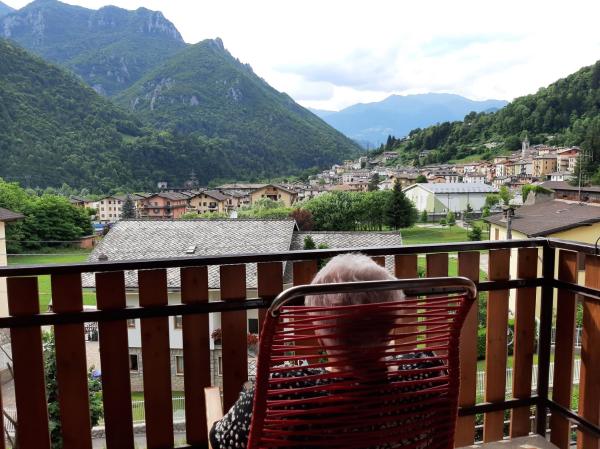 Bilocale A Piazza Brembana - Carona