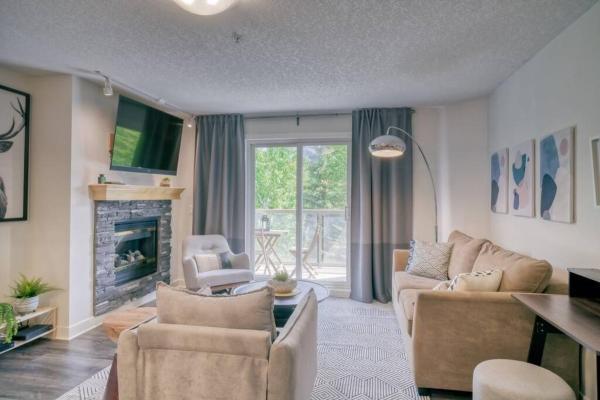 Cozy 2 Br King/queen Beds Unit Sleep 6 Ppl W/gym/ug Pkg Perfect For Wfh And Vac - Canmore