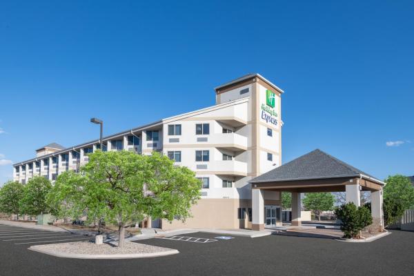 Holiday Inn Express & Suites Colorado Springs-airport By Ihg - Colorado Springs, CO