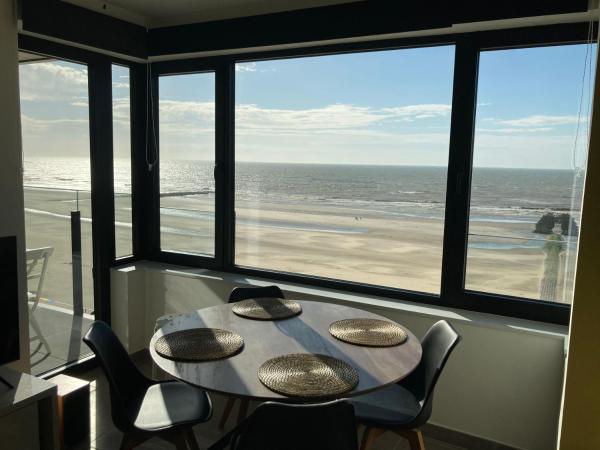 Middelkerke Volledig Gerenoveerd Appartement Met Zeezicht - Middelkerke