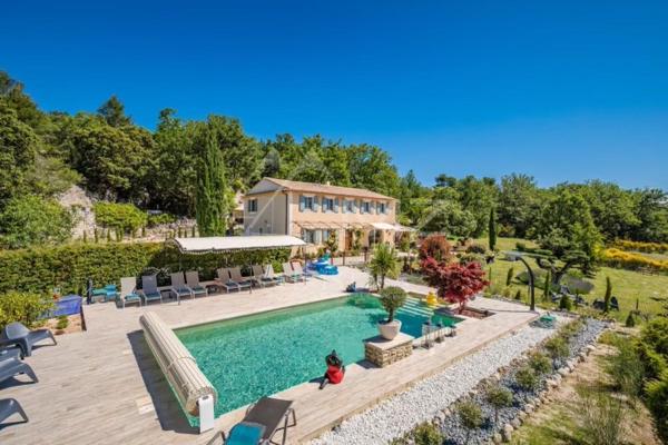 Location Bastide Provencale Luberon - Roussillon