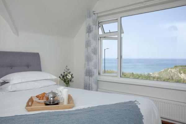 Little Close - Sea Views - Parking For 3 Cars - Bbq Area - Newquay