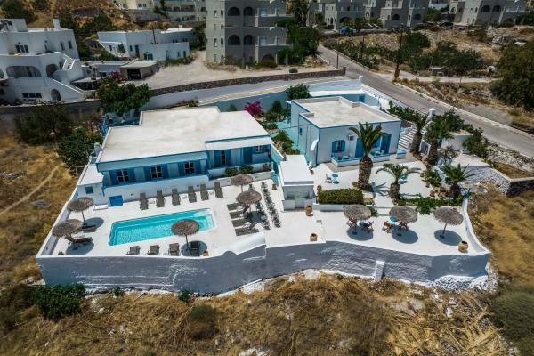 Ancient Thera Apartments - Santorini