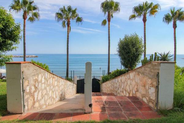 Oleholidays Marbella Del Mar Primera Linea Playa - Marbella