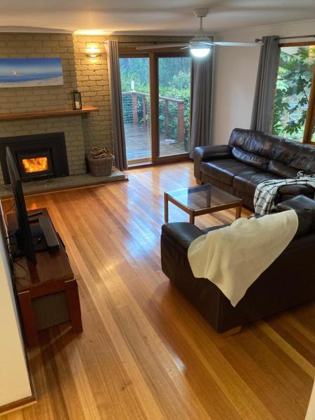 "Centrum", In The Heart Of Red Hill South - Red Hill