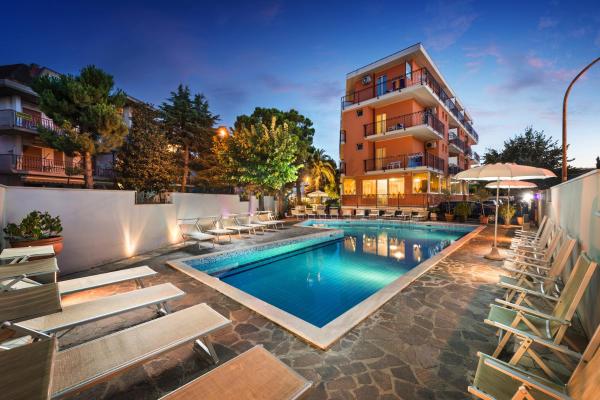 Hotel Fenix - San Benedetto del Tronto