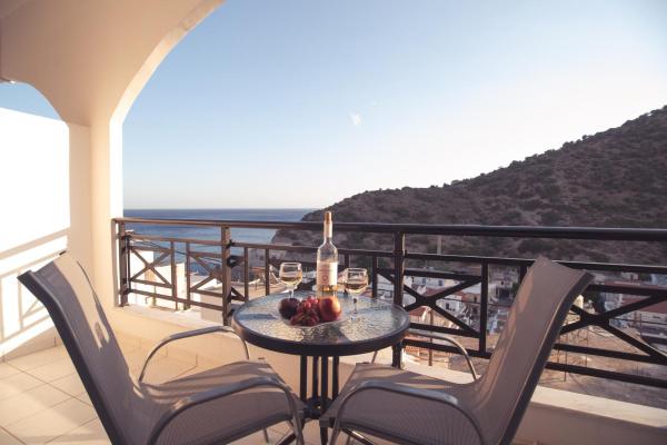 Christof Studios - Crete