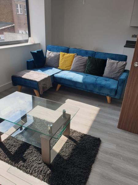 2 Bedroom, 2 Bathroom, New Apartment Watford Town Centre - Watford