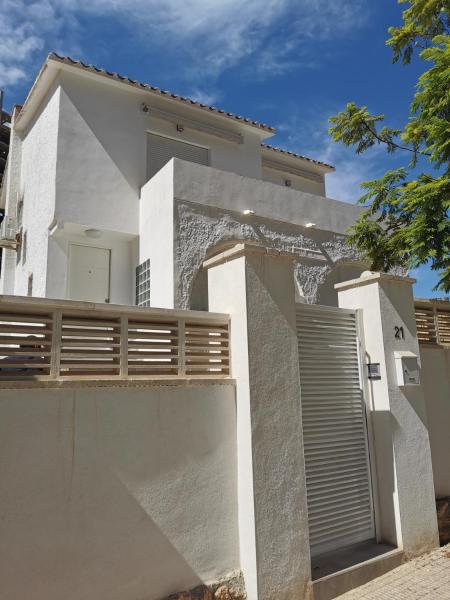 Casa Mya Con Terreno Privado Y Parking Compartido - A 800m De Playa Poniente - Benidorm
