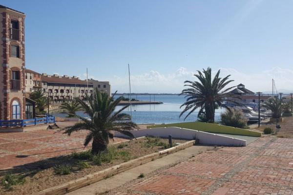 Bel Appart T3 - Climatisé - Piscine - 2 Terrasses - Le Barcarès