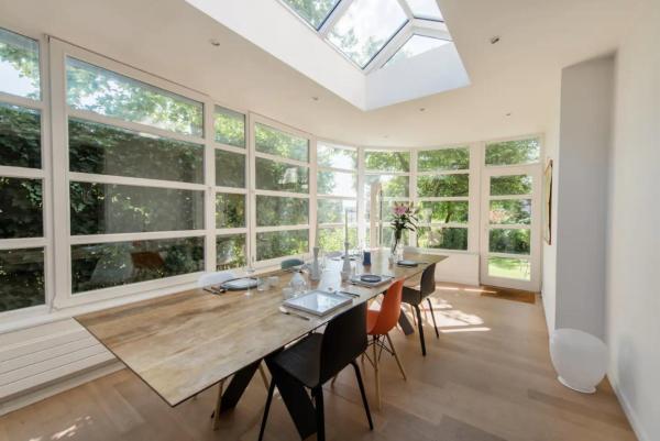 The Pink House - Uccle