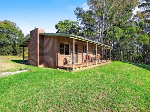 Braeside Cabin One - Pinkwood - Narooma
