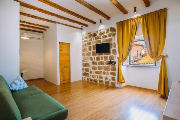 Art Deco Cathedral Apartments By Duhomes - Dubrovnik