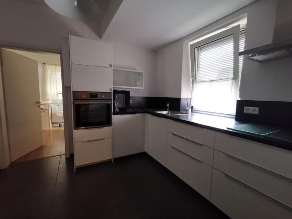Ulm 2-room Apartment Near University & City Centre - ウルム
