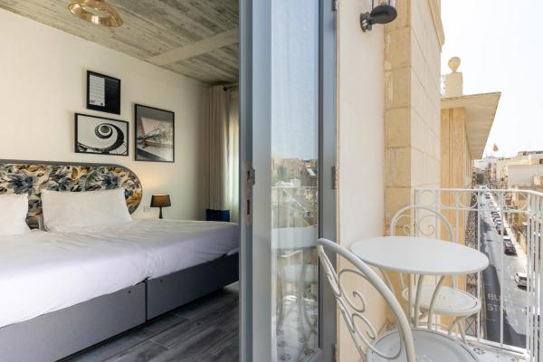 Superior Triple Room In The Heart Of Sliema - Valletta
