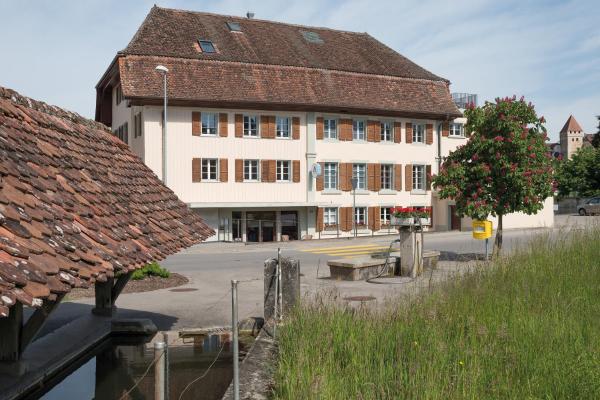 4-bed Room With Shared Bath|avenches Youth Hostel - Neuchâtel
