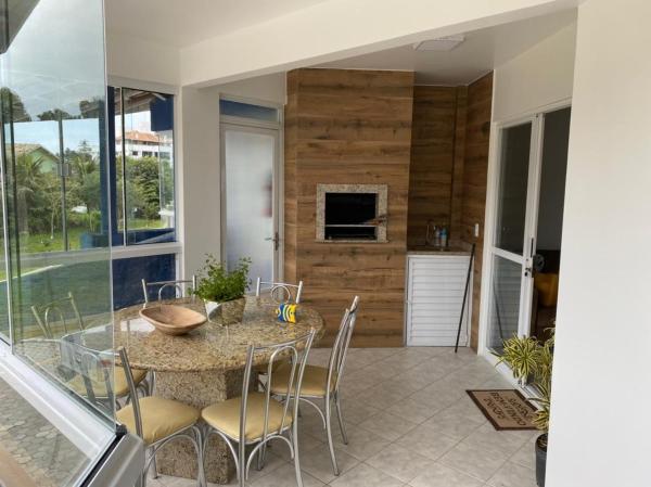 Apto 251 - Condomínio Solar Das Bromélias - Bombinhas