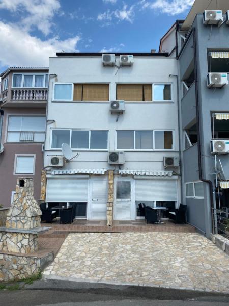 Apartments Michael & Petra , Omisalj, Insel Krk, Kroatien - Kraljevica