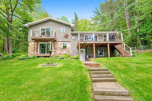 Road Lake Escape - Wisconsin