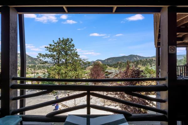 Hallett Peak 101 Condo - Bear Lake