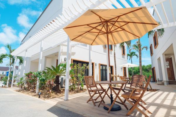 Hotel California Miyakojima Resort - Miyako-jima