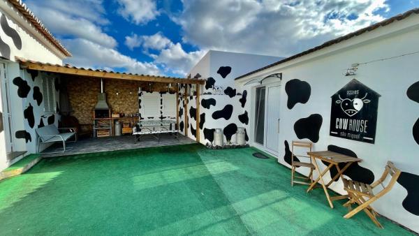 Azores Cow House - Portugal