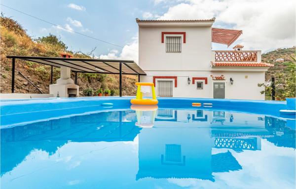 3 Bedroom Gorgeous Home In Malaga - Torrox Costa