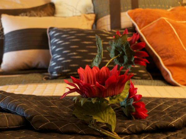 Ypc Fitness & Accomodations - Invermere