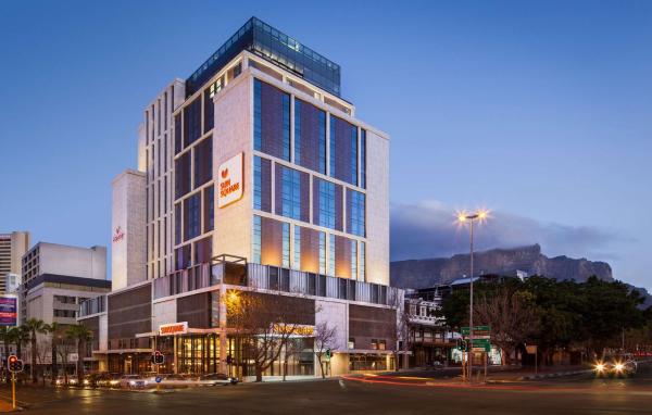 Sunsquare Cape Town City Bowl - Camps Bay