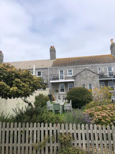 Beautiful Sea Front Cottage In The Ocean City - Plymouth