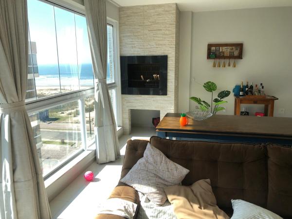 Apartamento Em Laguna No Mar Grosso, Com Excelente Localização, Cobertura! - Laguna