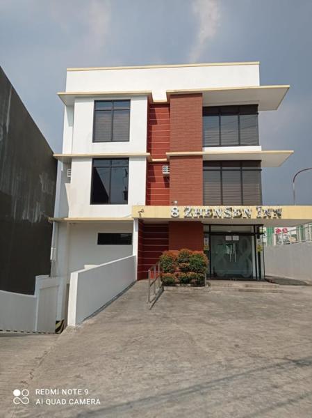 8 Zhensen Inn - Imus