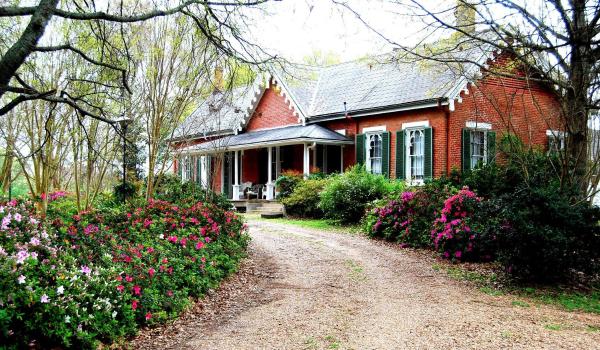 Glenfield Plantation Historic B&b - Natchez, MS
