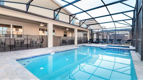 Storey Lake 10br With Pool Spa Game Room Waterpark - Florida