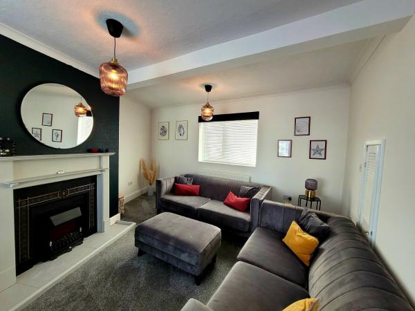 The Little Seaside Cottage - Bridlington