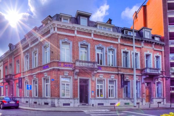Hotel St James - La Louvière