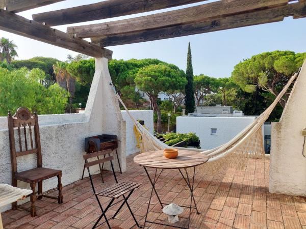 Charming House In Quarteira With Garden View And Terrace - Quarteira