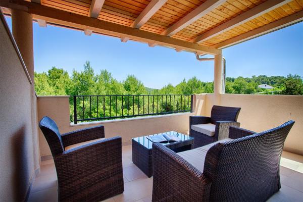 Apartments Dalia - Vis