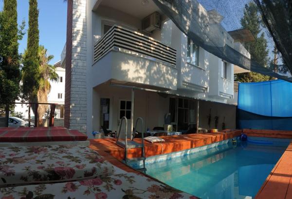 Elit1 Villa 10 Beds Full Triplex Villa In Belek Golf Area With Private Pool & Garden Wifi Netflix Full Kitchen & Bed Equipments Air Conditions Free Parking - Belek