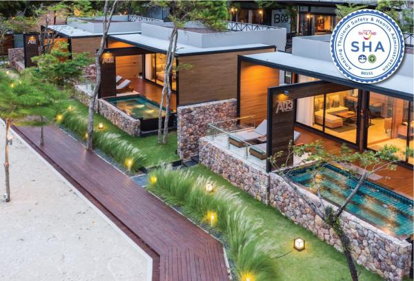 The Cabin Beach Resort - 팡안 섬