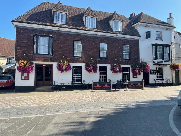 Superior Double Room Ensuite At Pilgrims Hotel - Canterbury