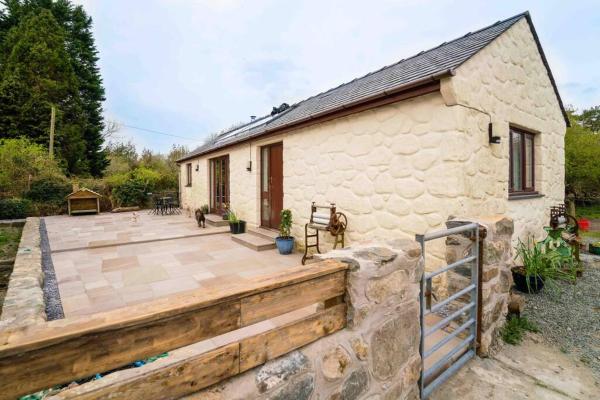 Bwthyn Bach Cozy Country Retreat - Criccieth