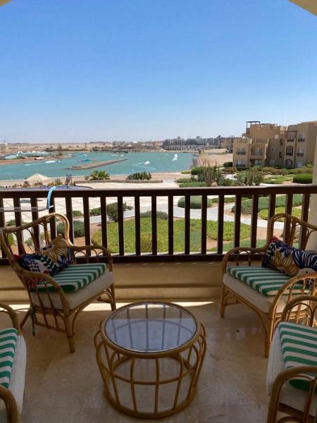 A Lovely 2 Br Apartment At Waterside - Hurghada