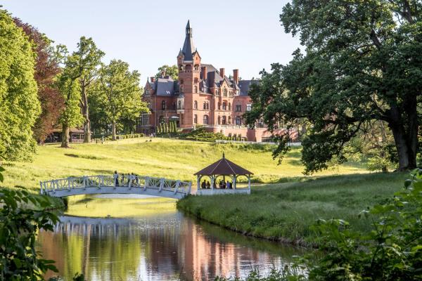 Pałac Wąsowo - Puola