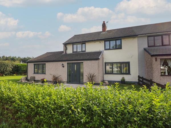26 Hycemoor Way - Eskdale