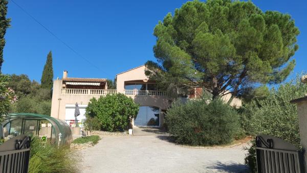 Villa Des Masques - Calvisson