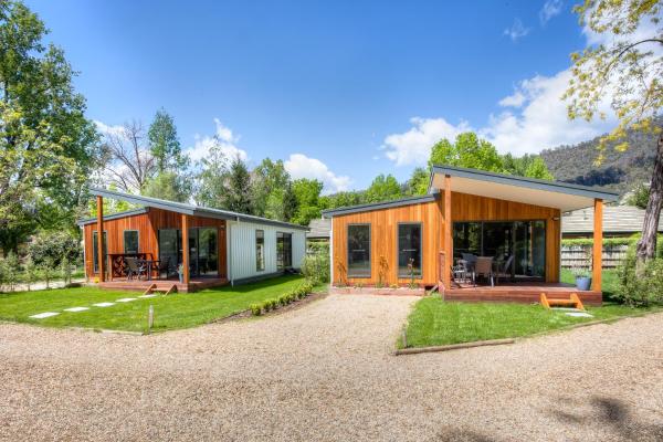 Highland Valley Cottage 1 - Bright
