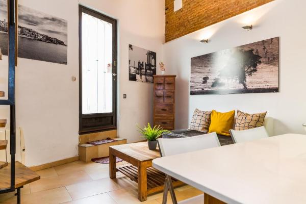 Why Do We Call This Stylish Beach Loft Dreamy? - El Masnou
